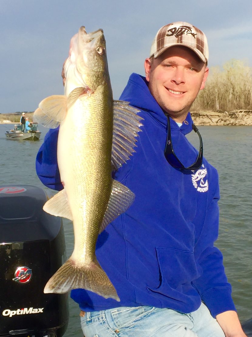 Fishing Guides on Lake Sakakawea, Devils Lake & Lake Oahe / Missouri ...